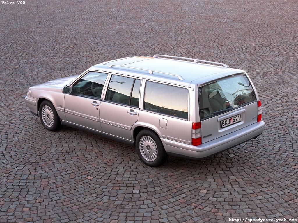 Volvo V90 technical specifications and fuel economy